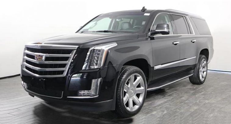 The Cadillac Escalade Is the Best SUV - SmuGG BuGG